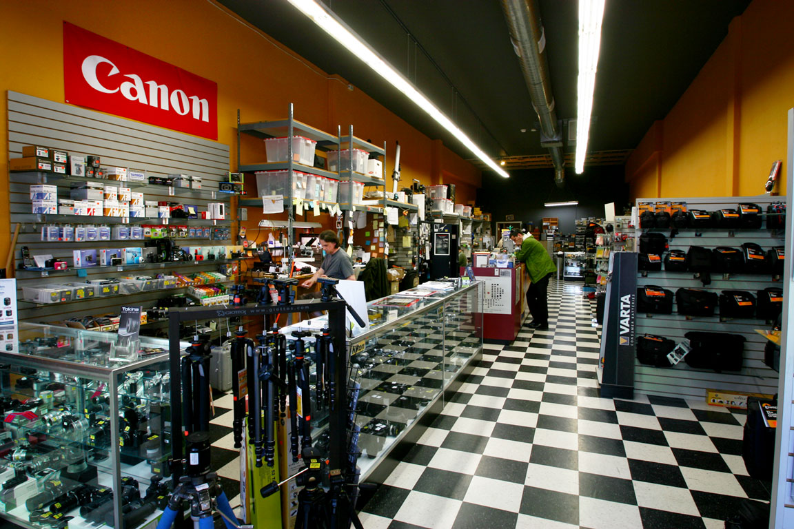 CameraTechs Repairs, Cleans, and Sells Photography Equipment